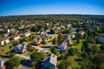 Suburban Sprawl: 5 Causes & 6 Tactics to Combat It
